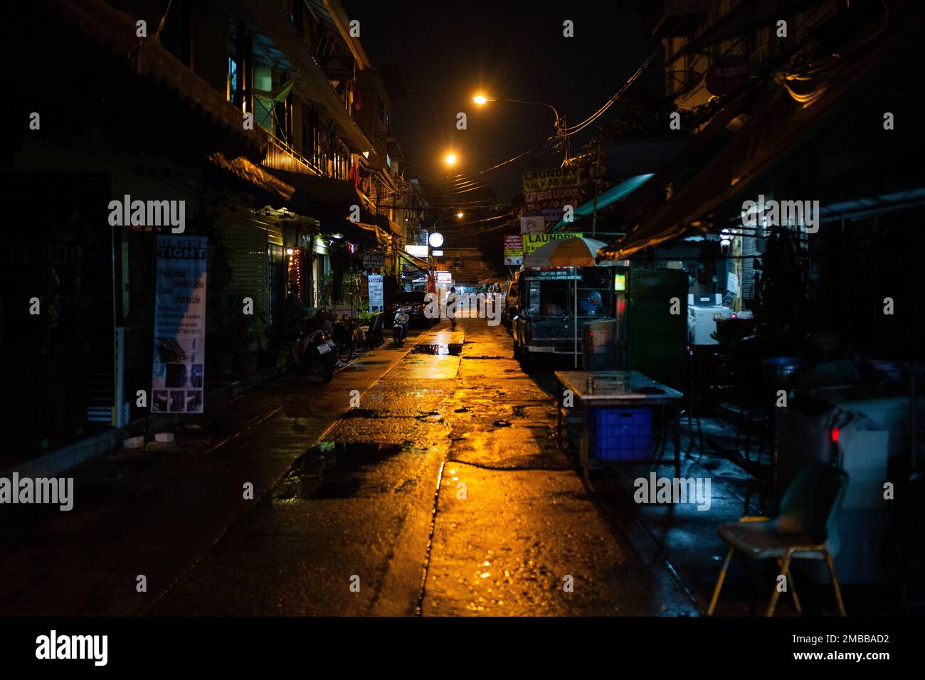 Buntes regnerisches bangkok -Fotos und -Bildmaterial in hoher Auflösung ...