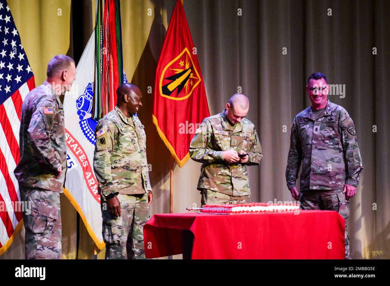 Maj gen kenneth kamper -Fotos und -Bildmaterial in hoher Auflösung – Alamy