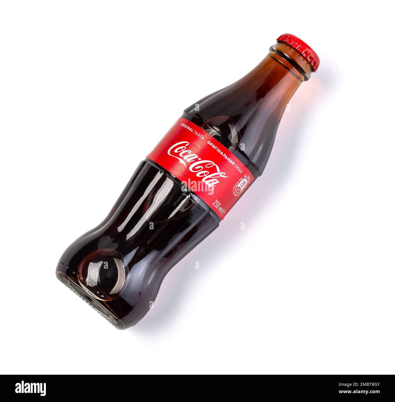 Coca cola bottle glass view -Fotos und -Bildmaterial in hoher Auflösung ...