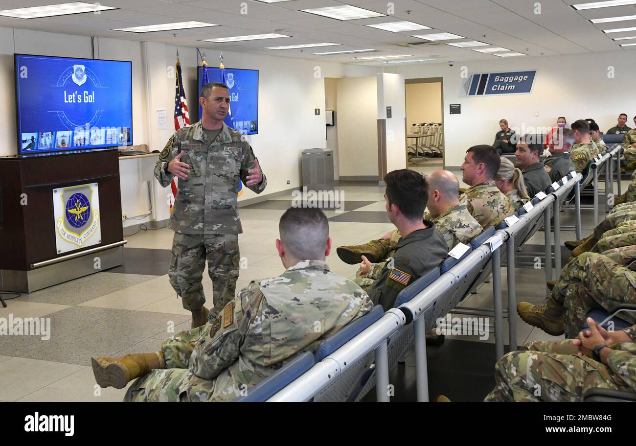 USA Air Force Chief Master Sgt. Brian Kruzelnick, Air Mobility Command ...