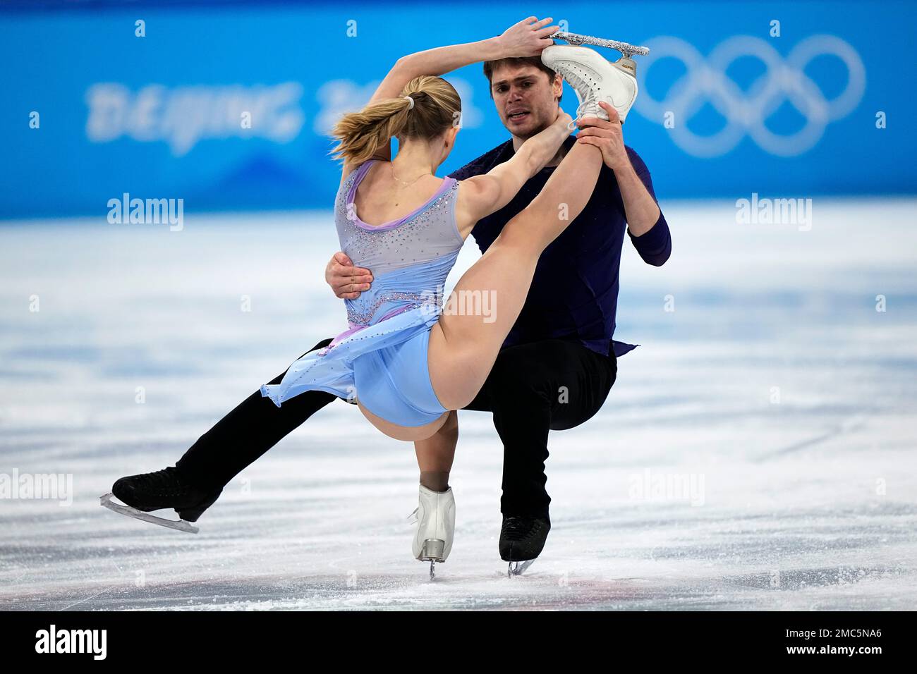 Minerva Fabienne Hase and Nolan Seegert, of Germany, compete in the ...