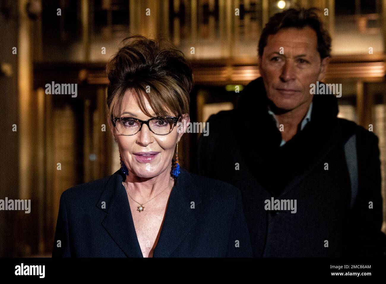 Former Alaska Governor Sarah Palin leaves federal court with former ...