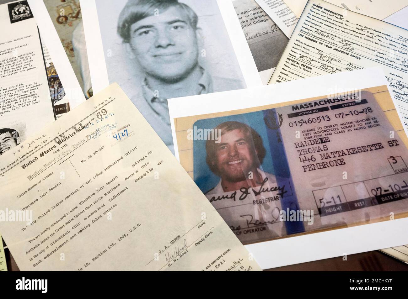 A photo, driver's license and and the original warrant from a 1969 ...