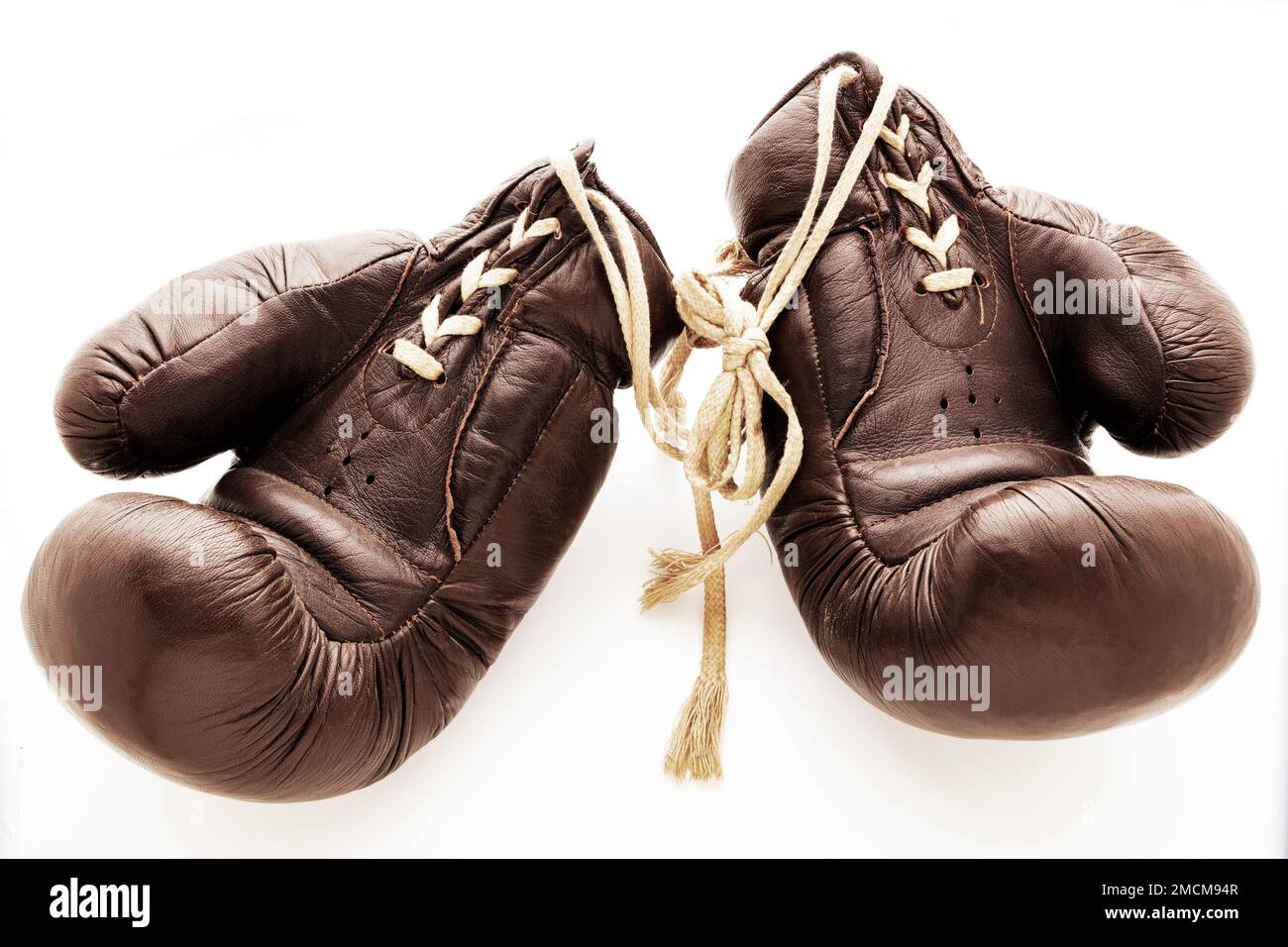 Handschuh hoch -Fotos und -Bildmaterial in hoher Auflösung – Alamy