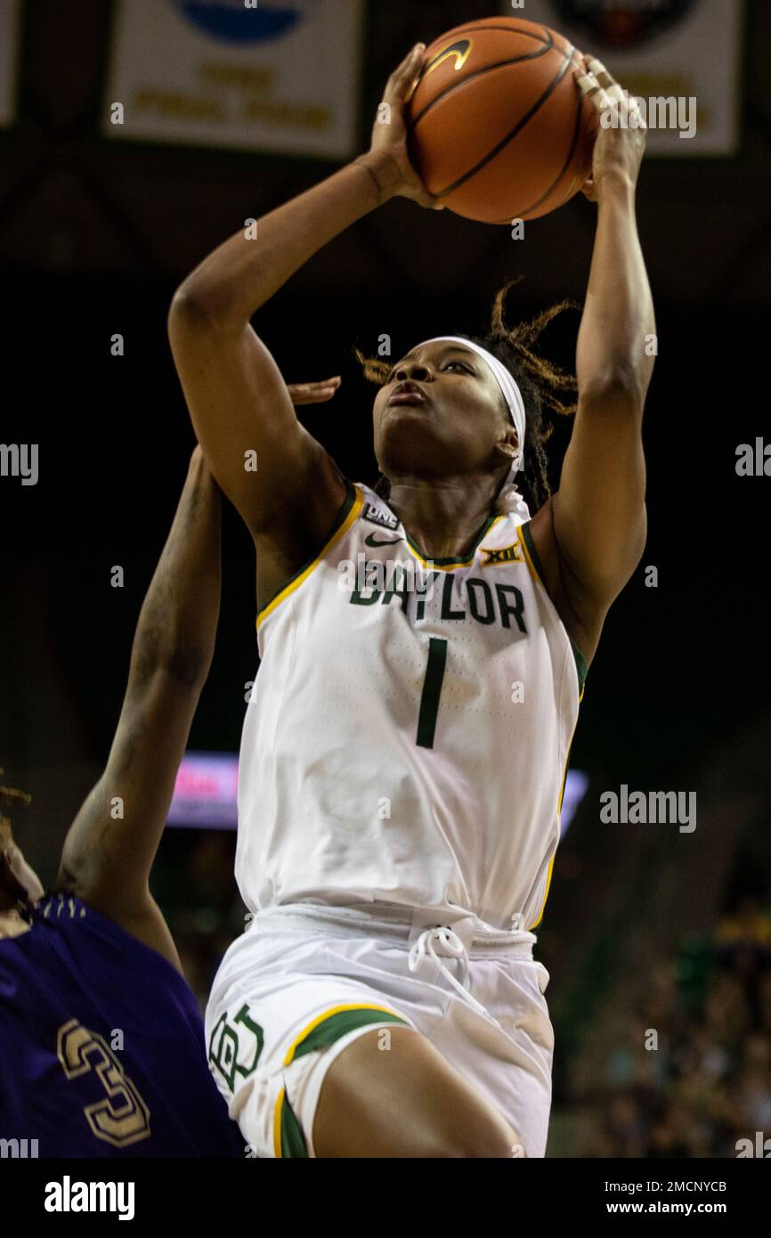 Baylor forward NaLyssa Smith (1) goes up for a shot while Alcorn State ...