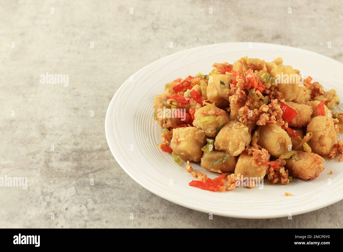 Tahu lada garam -Fotos und -Bildmaterial in hoher Auflösung – Alamy