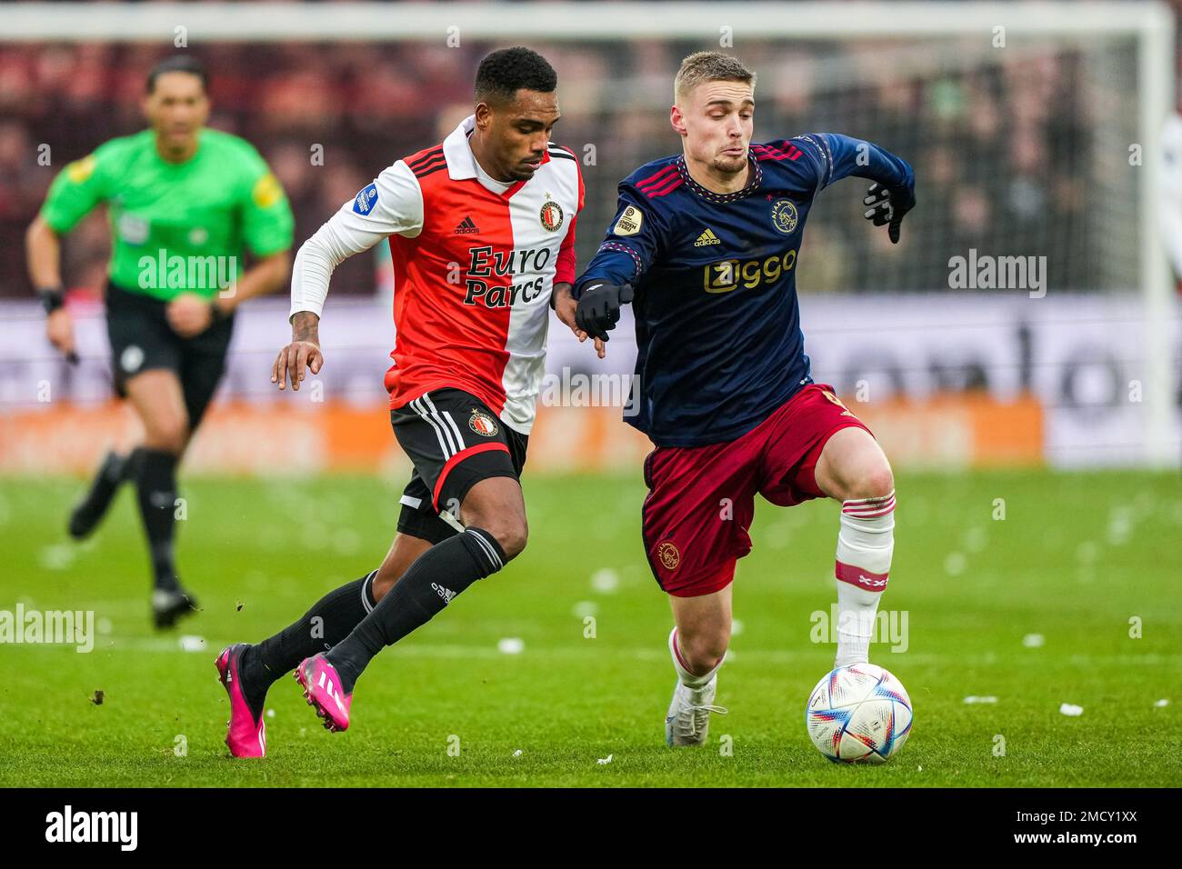 Rotterdam - Danilo Pereira da Silva von Feyenoord, Kenneth Taylor von ...