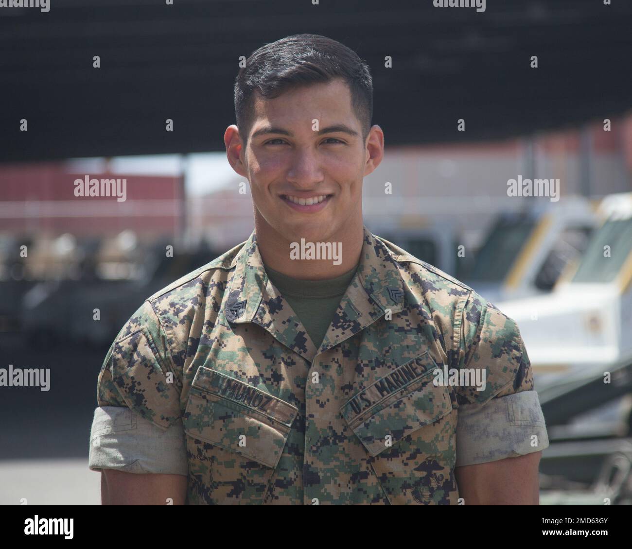 USA Marine Corps Sgt. Christian Muñoz, Bodentechniker, Marine Aviation ...