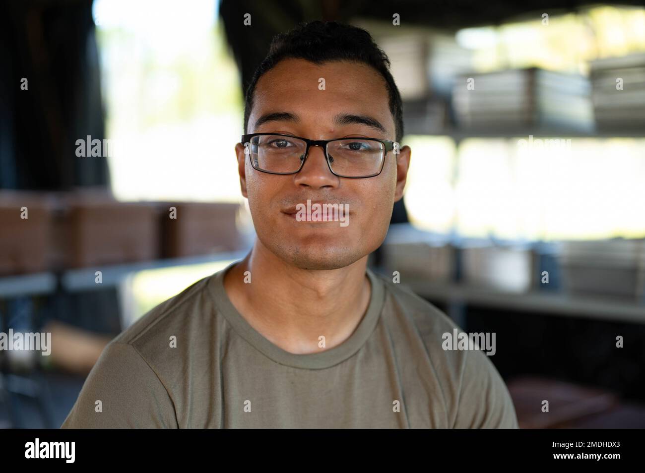 USA Air Force Senior Airman Joseph Bruno vom Vertragsgeschwader 23 ...