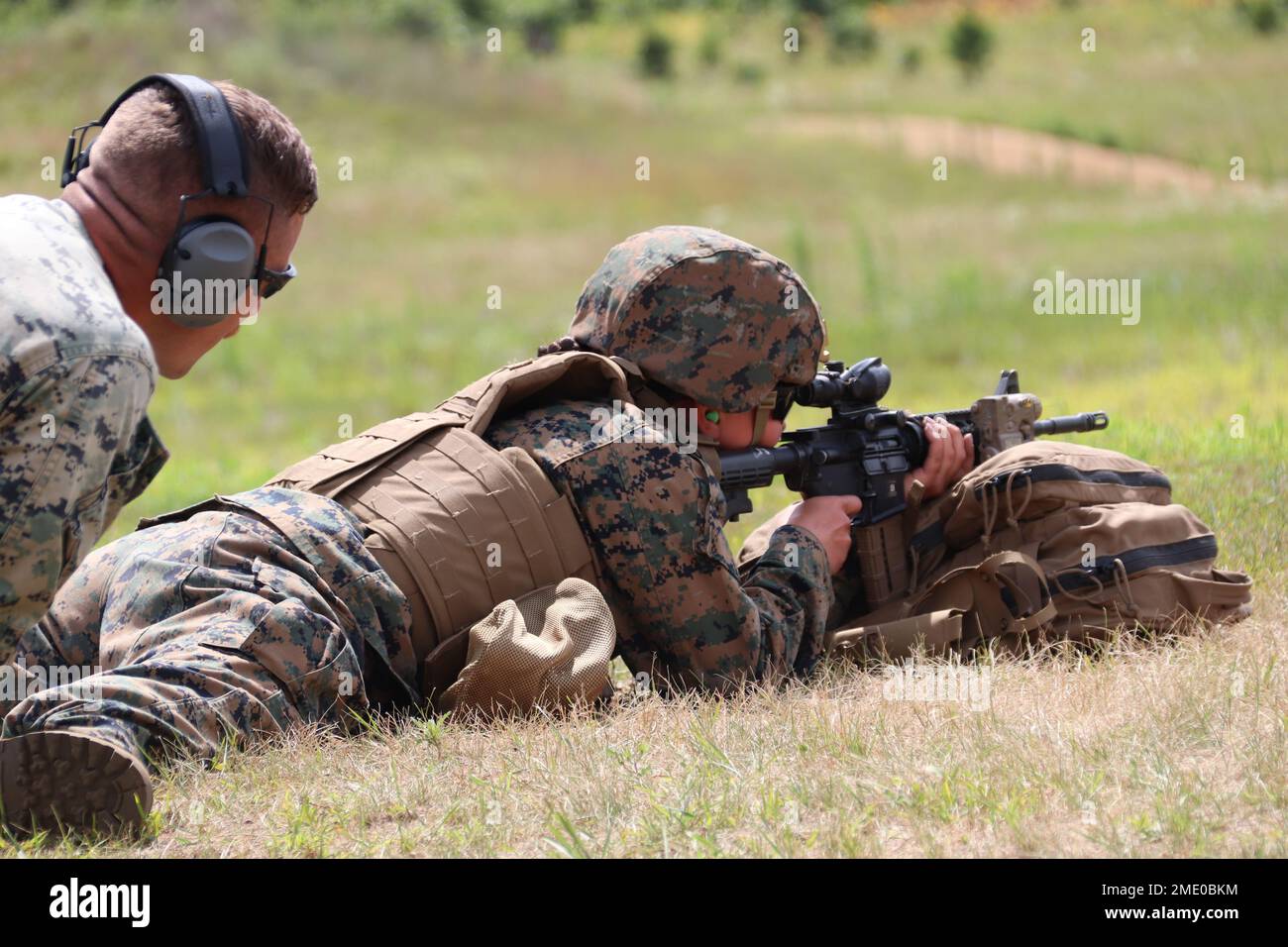 Ein Marine mit dem 2. Bataillon, 24. Marines (2/24), erfüllt am 26 ...