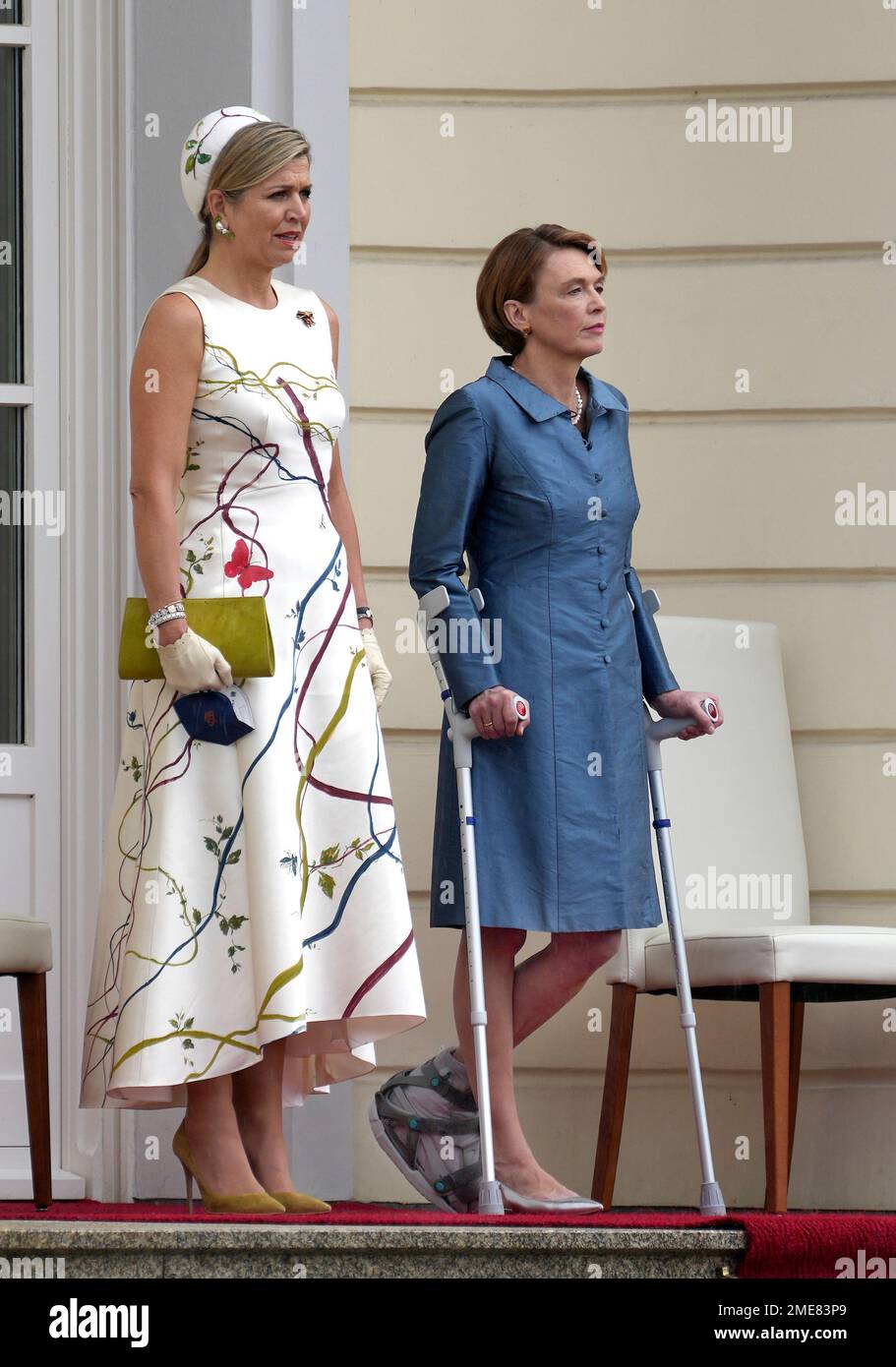 Elke Buedenbender, right, wife of German President Frank-Walter ...