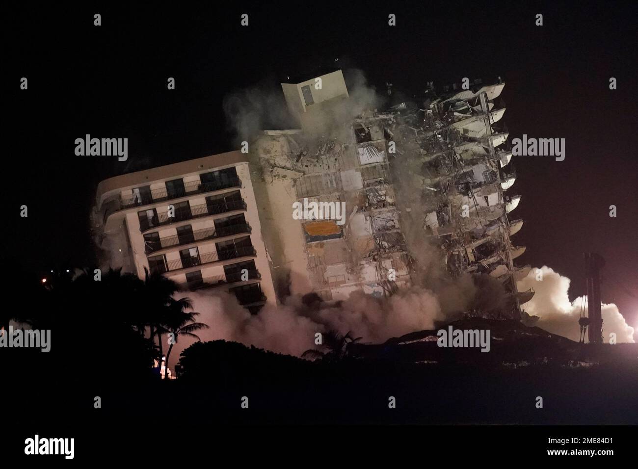 The damaged remaining structure at the Champlain Towers South condo ...