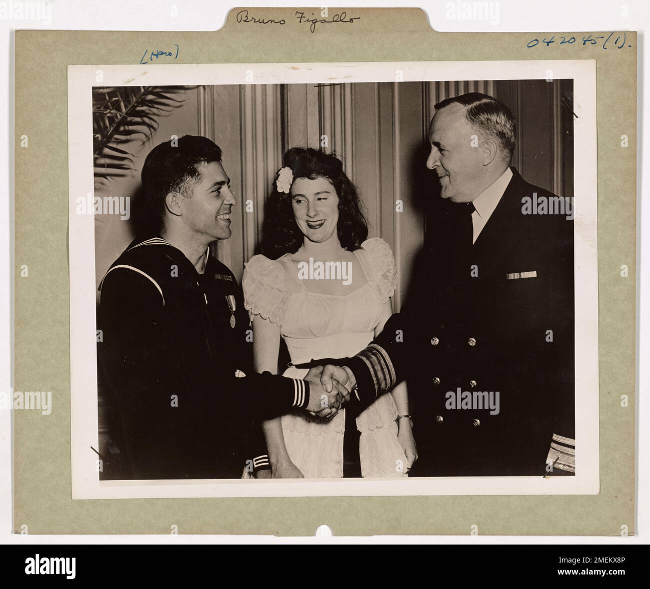 Washingtonian wird als „Typical Coast Guardsman“ ausgezeichnet ...