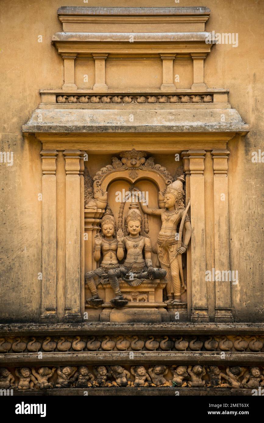 Kelaniya rajamaha viharaya -Fotos und -Bildmaterial in hoher Auflösung ...