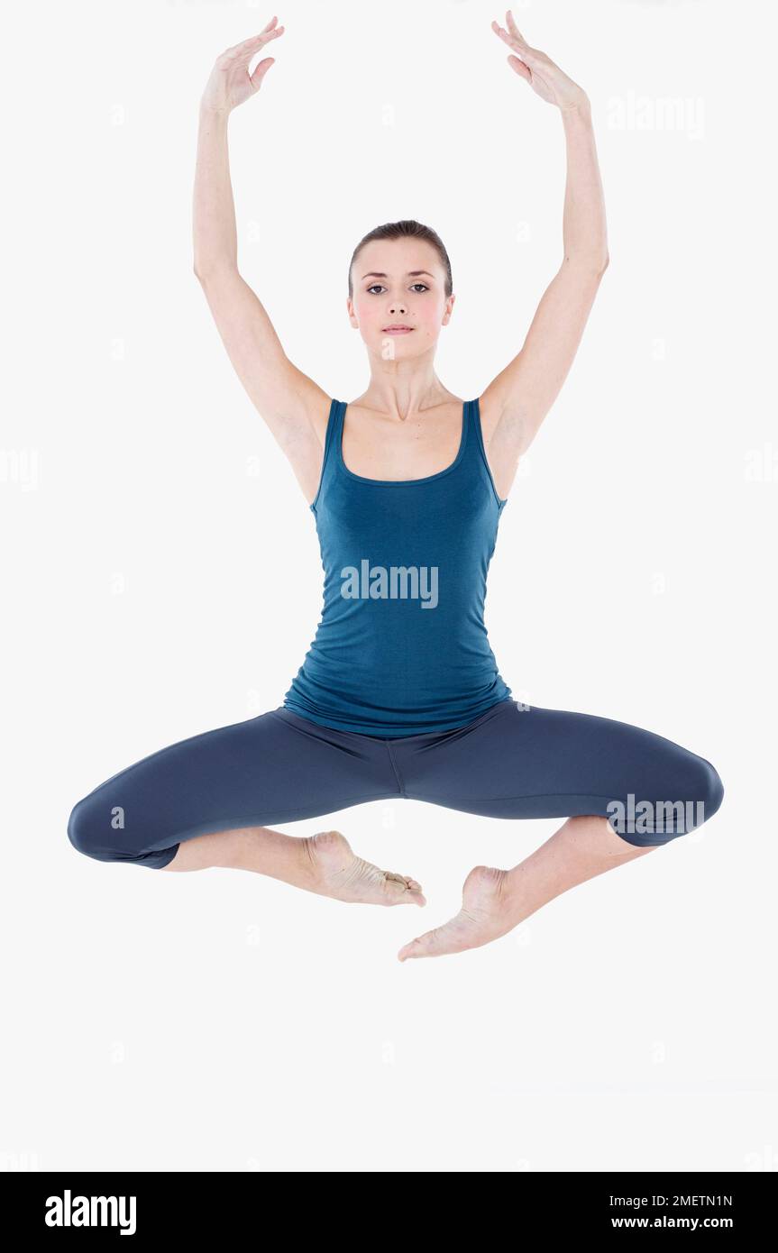 Turnen barfuss Ausgeschnittene Stockfotos und -bilder - Alamy