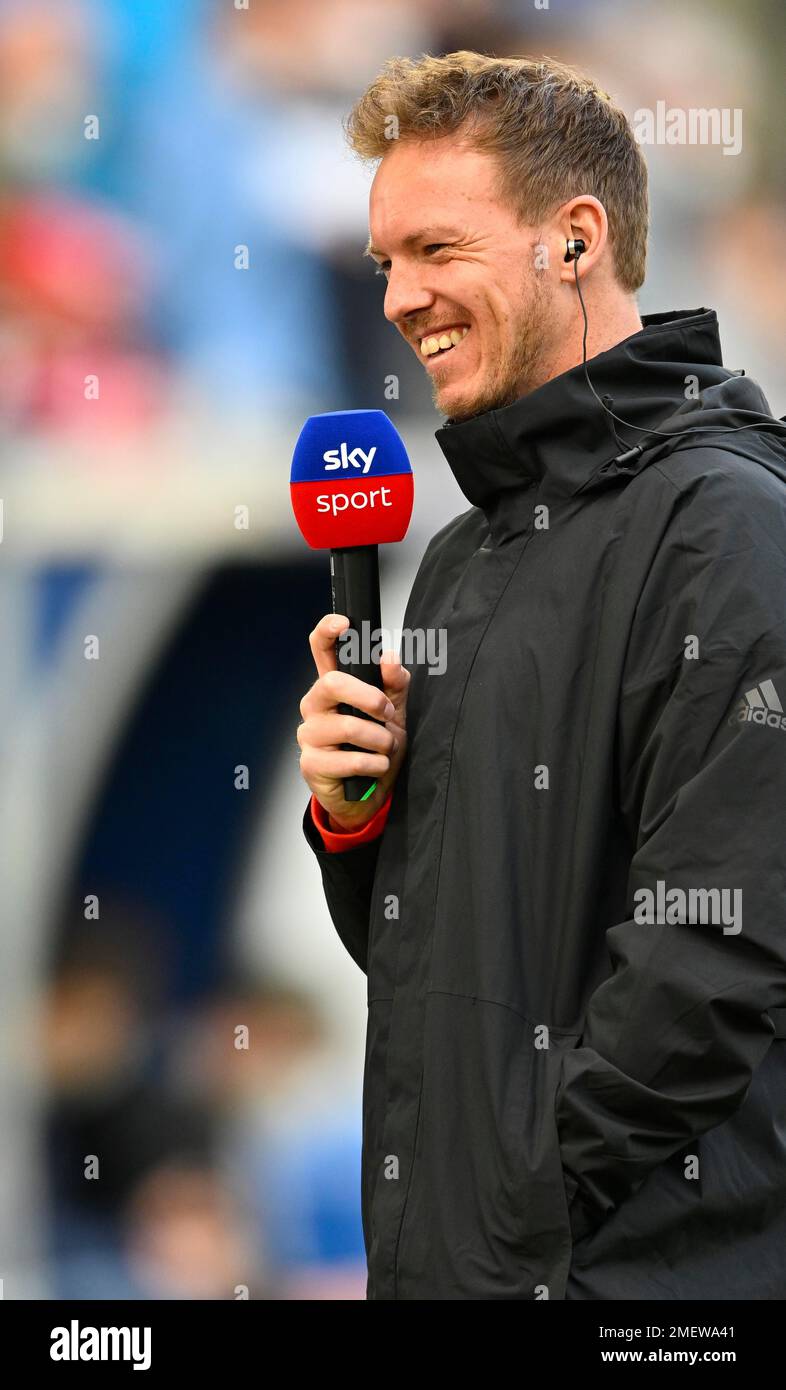 Football interview -Fotos und -Bildmaterial in hoher Auflösung – Alamy