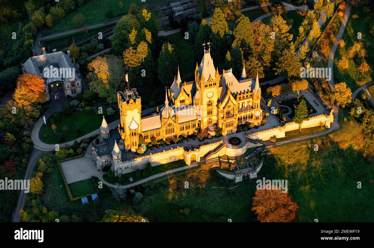 Schloss Drachenburg aus dem Jahr 1884, ehemalige Privatvilla des ...