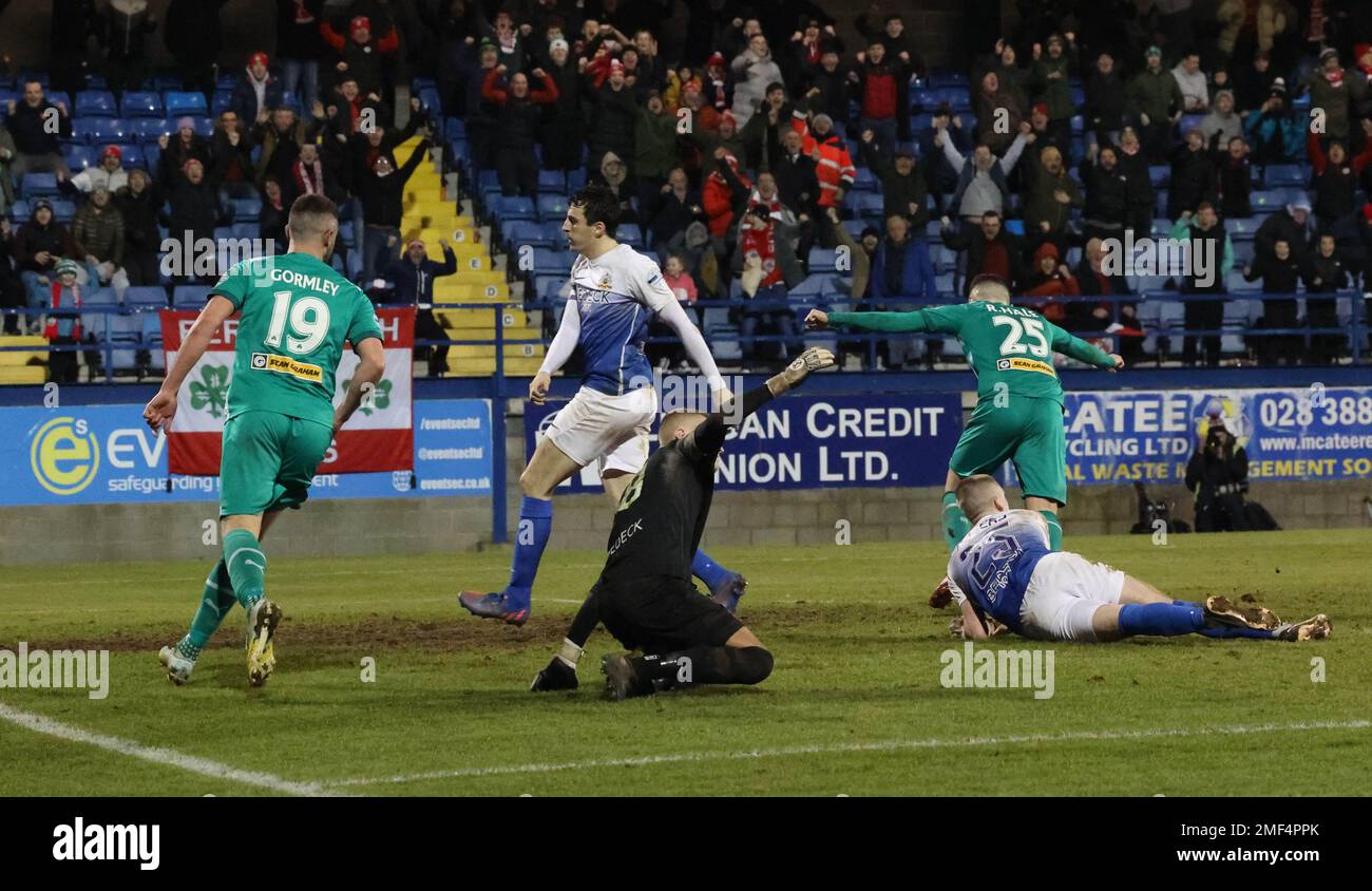 Glenavon cliftonville 2022 -Fotos und -Bildmaterial in hoher Auflösung – Alamy
