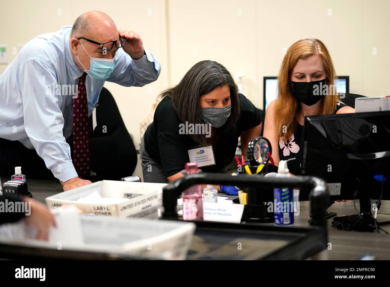 Miami-Dade County Supervisor of Elections Christina White, right ...