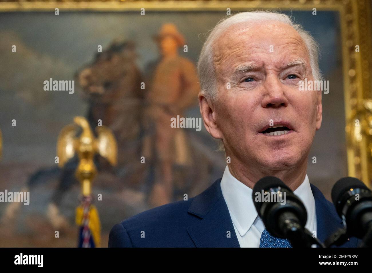 US-Präsident Joe Biden kündigt die Verlegung von M1 Abrams-Panzern in ...