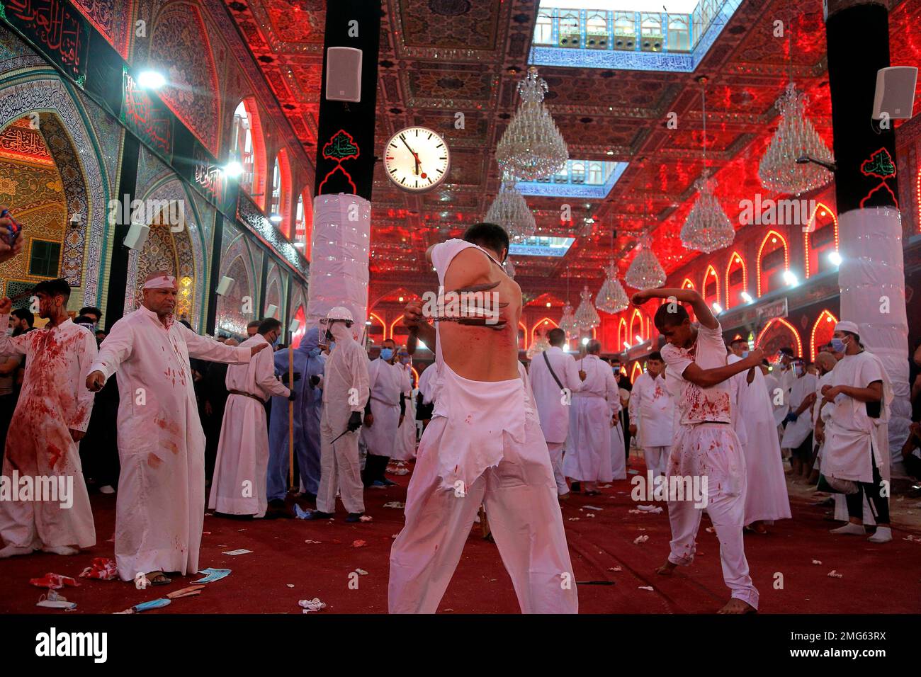 EDS NOTE: GRAPHIC CONTENT - Shiite faithful cut themselves with swords ...