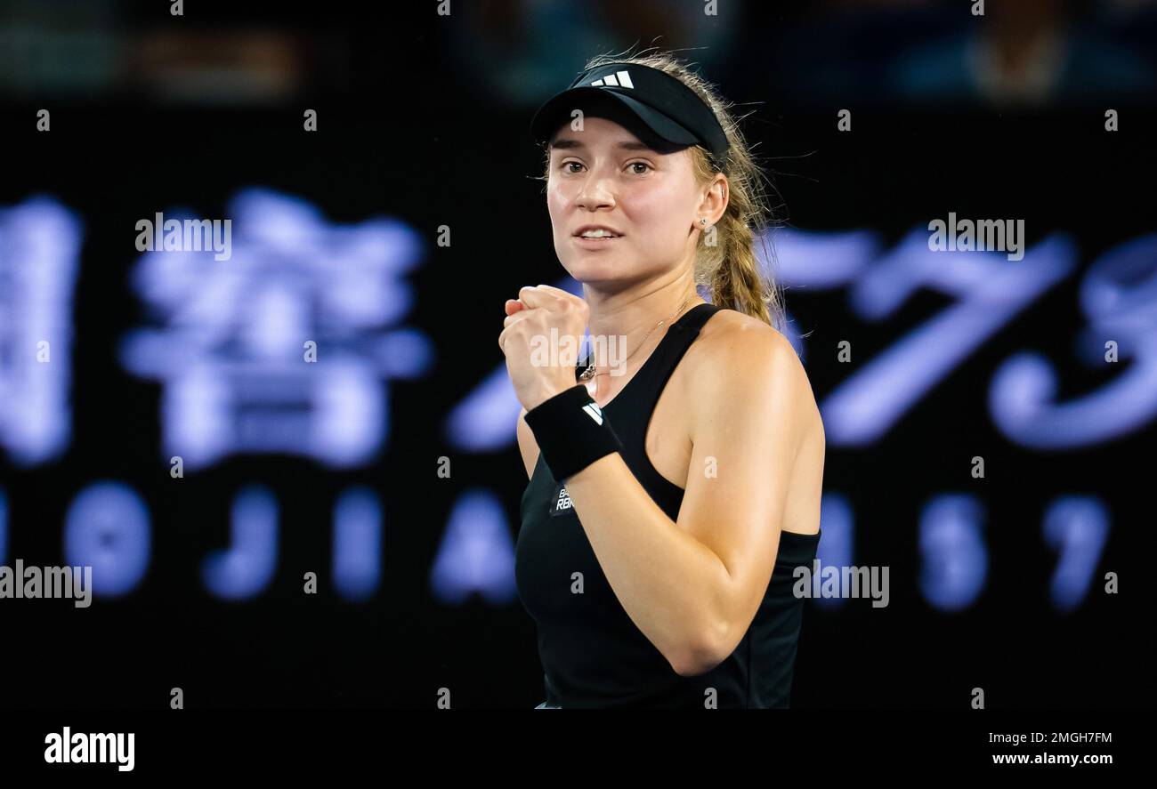 Elena Rybakina aus Kasachstan in Aktion gegen Jelena Ostapenko ...