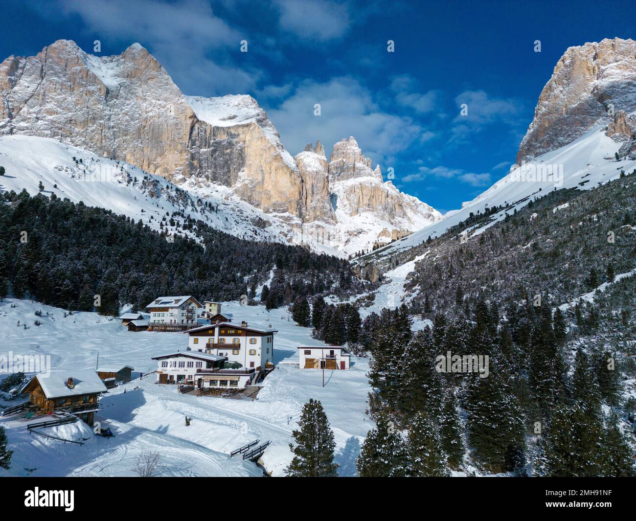 Vigo di Fassa, Dolomiten, Italien, Januar 20. 2023. Gardeccia und ...