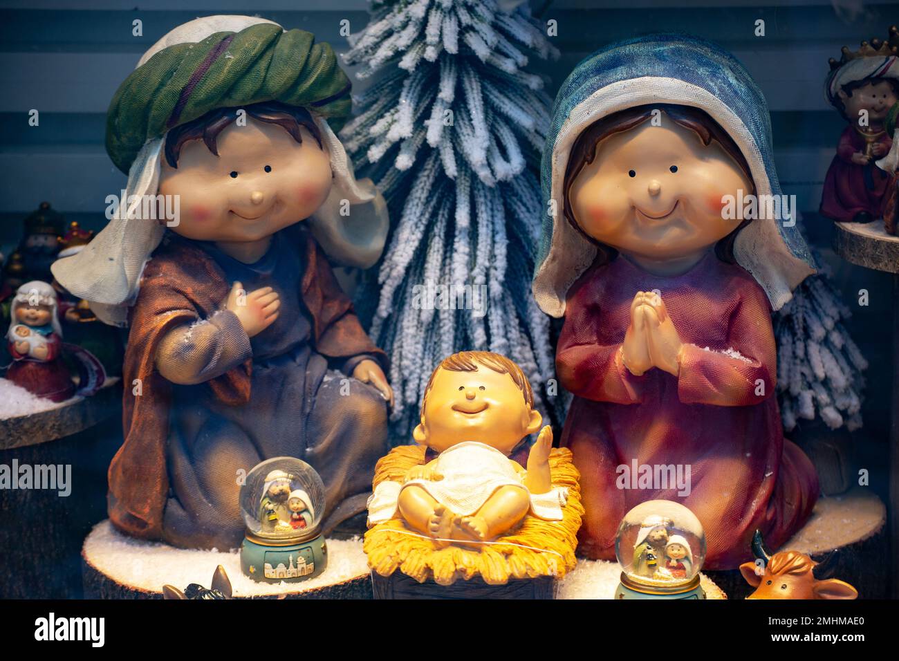 Crib figurines -Fotos und -Bildmaterial in hoher Auflösung – Alamy