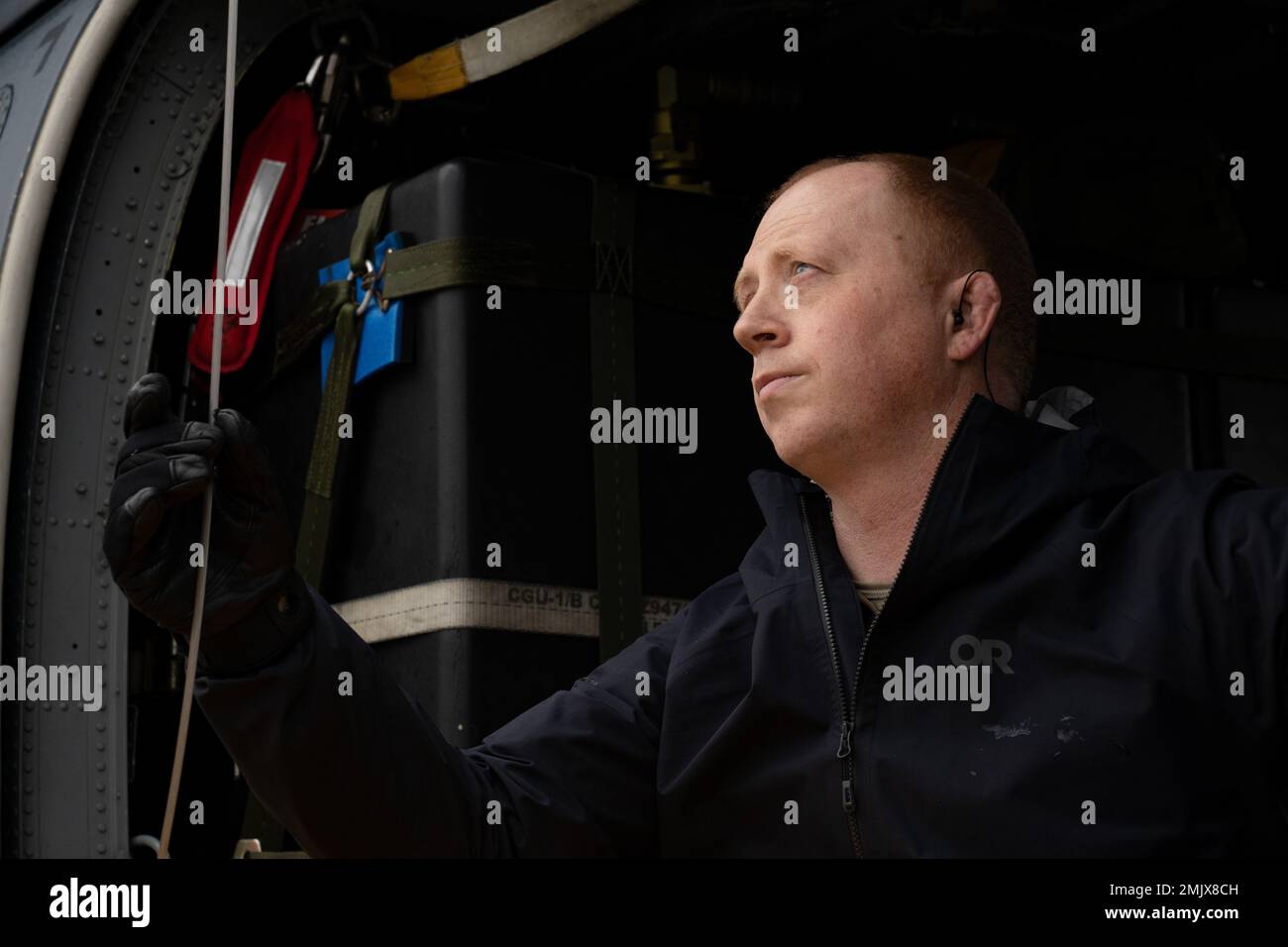 Richard Stout, Senior Airman der Alaska Air National Guard, ein ...