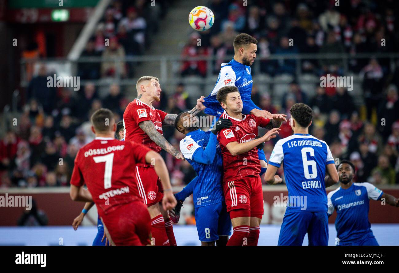 Düsseldorf, Deutschland. 27. Januar 2023. Jordy de Wijs (F95), Moritz ...
