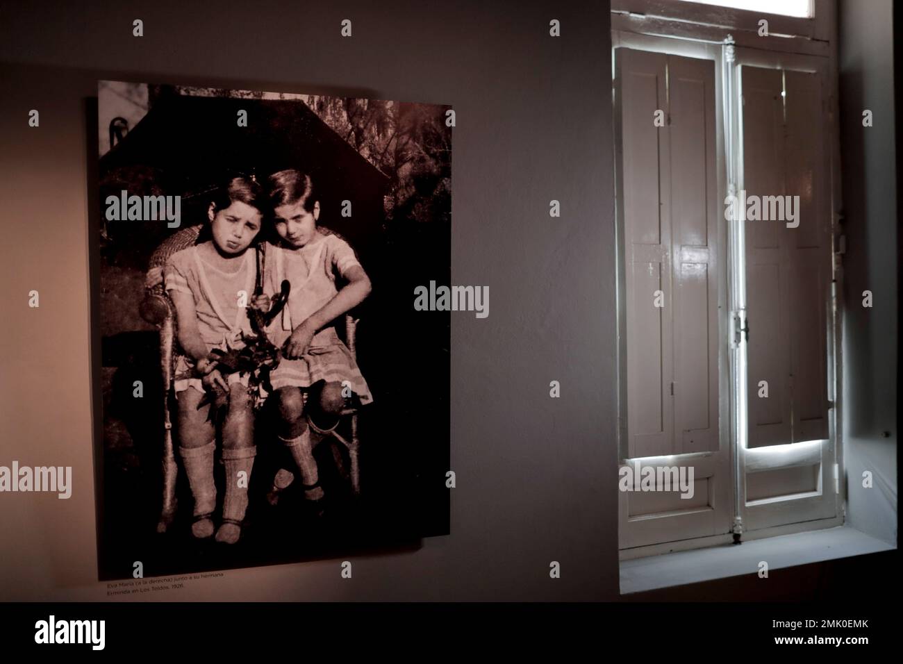 A 1926 photograph that shows Eva Perón, right, and her sister Erminda ...