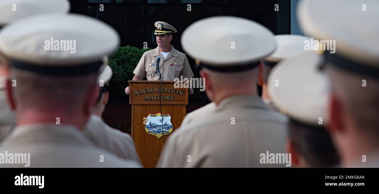 MARINESTÜTZPUNKT MAYPORT, Florida (Sept. 09, 2022) Capt. Brian Binder ...