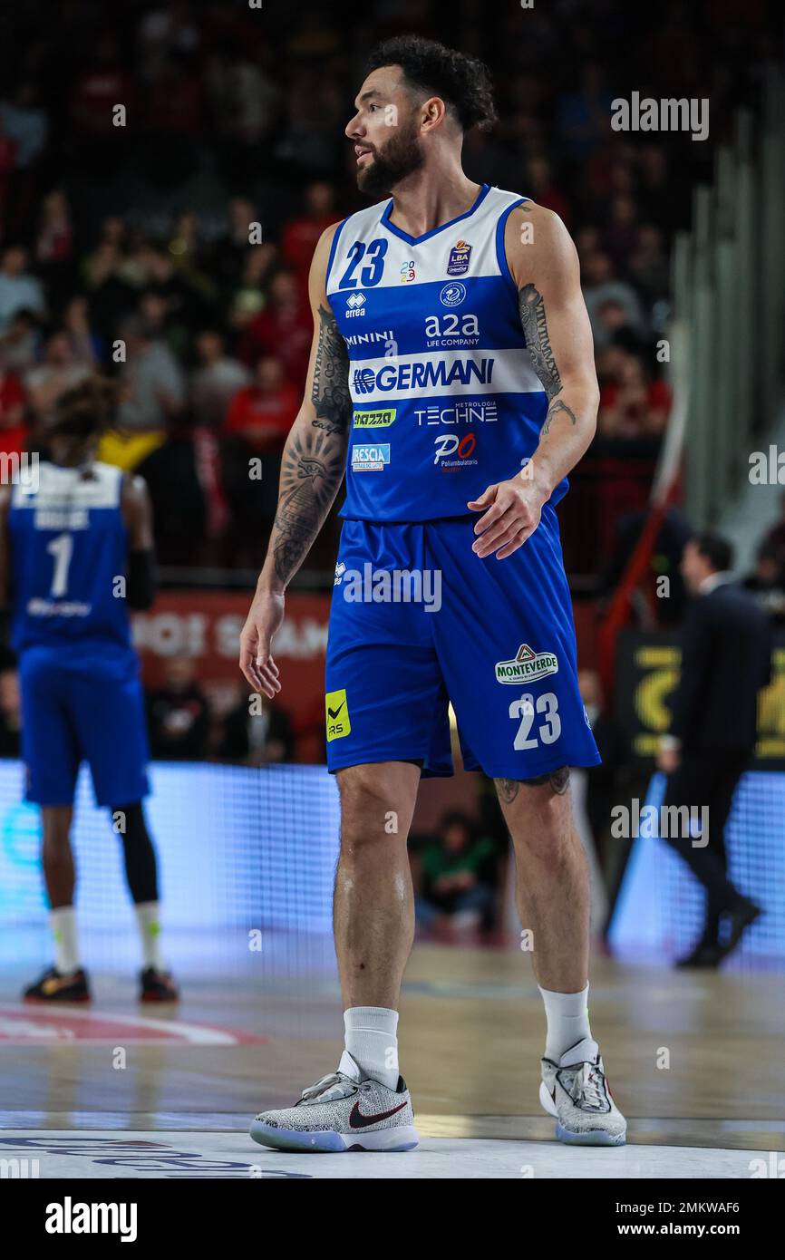 Christian Burns #23 von Germani Brescia sieht während der LBA Lega ...