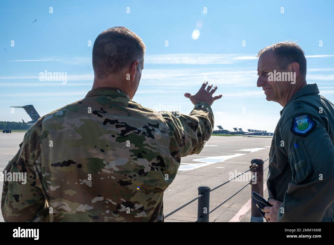 18th wing logistics and readiness squadron -Fotos und -Bildmaterial in ...
