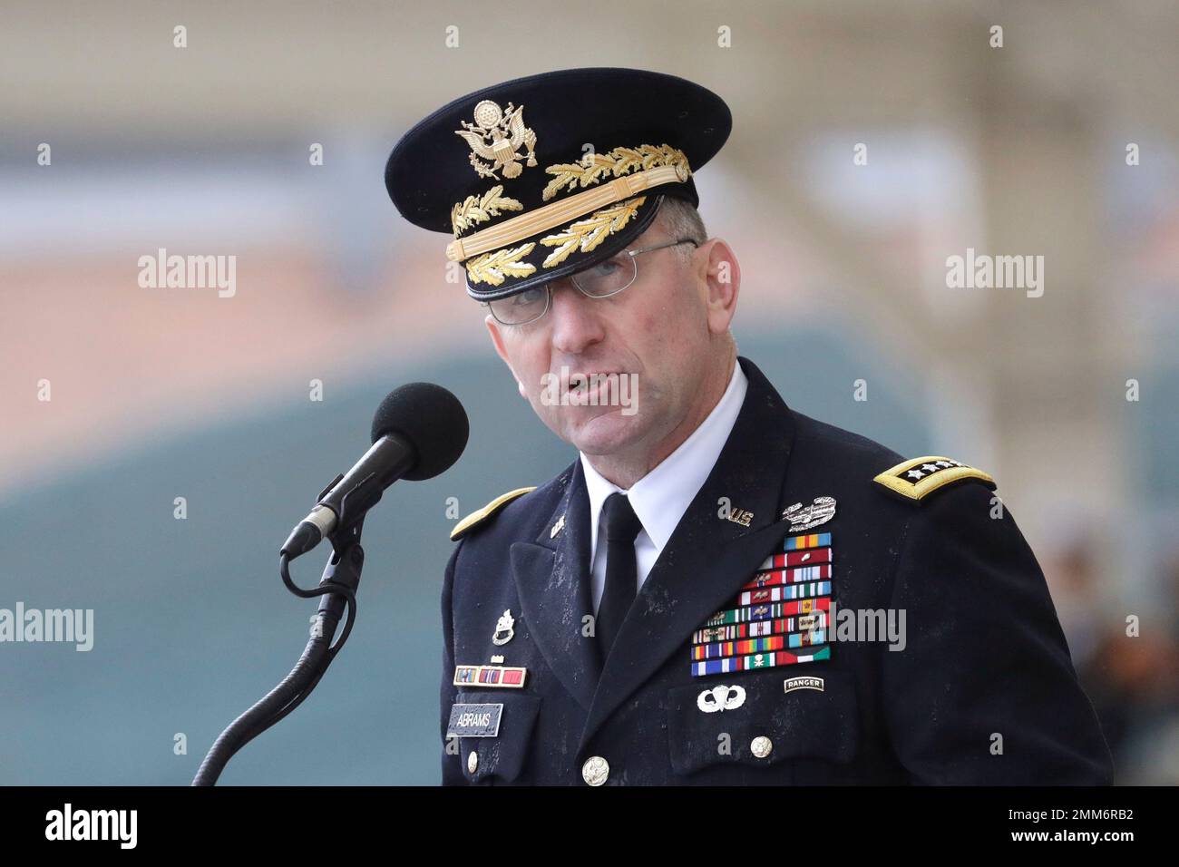 Incoming commander, Gen. Robert Abrams speaks during a change-of ...
