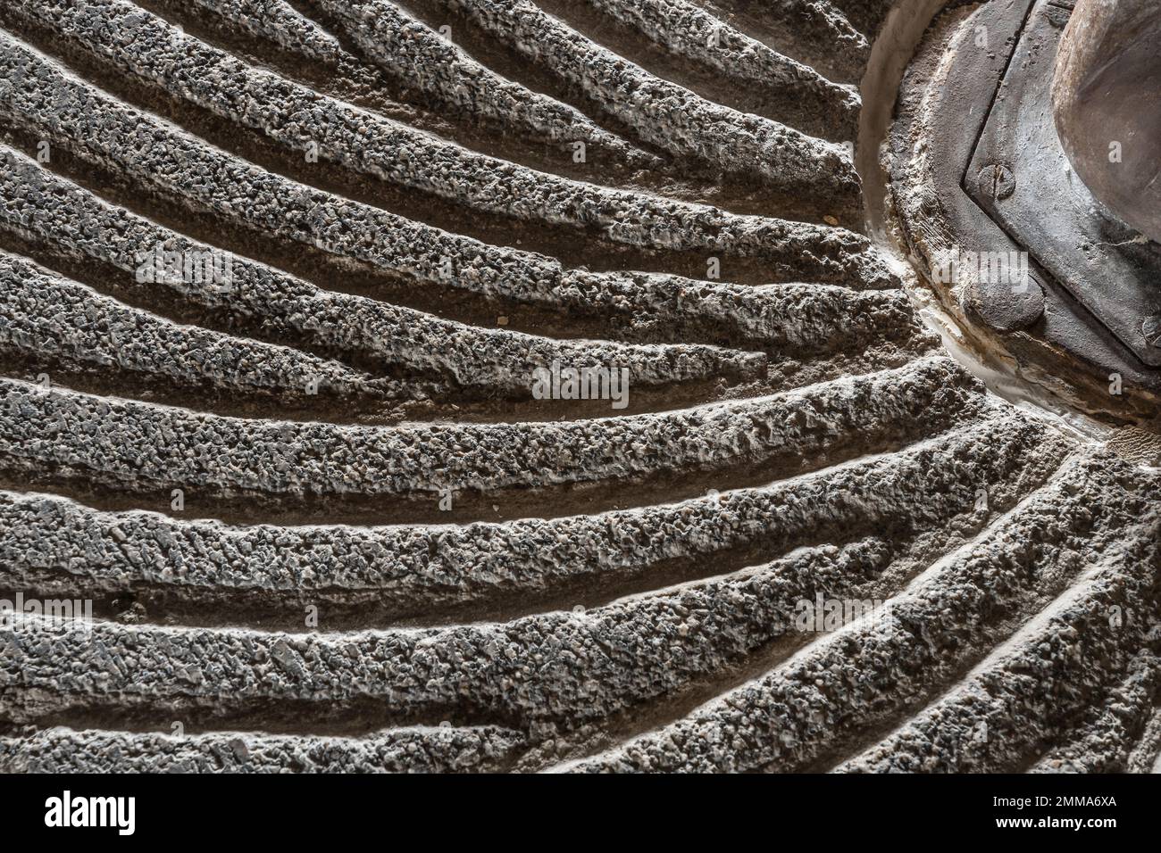 Fräsen stein -Fotos und -Bildmaterial in hoher Auflösung – Alamy