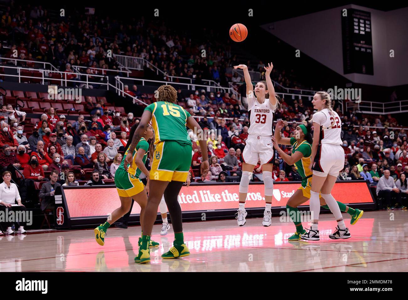 Stanford guard Hannah Jump (33) shoots a 3-point basket during the ...