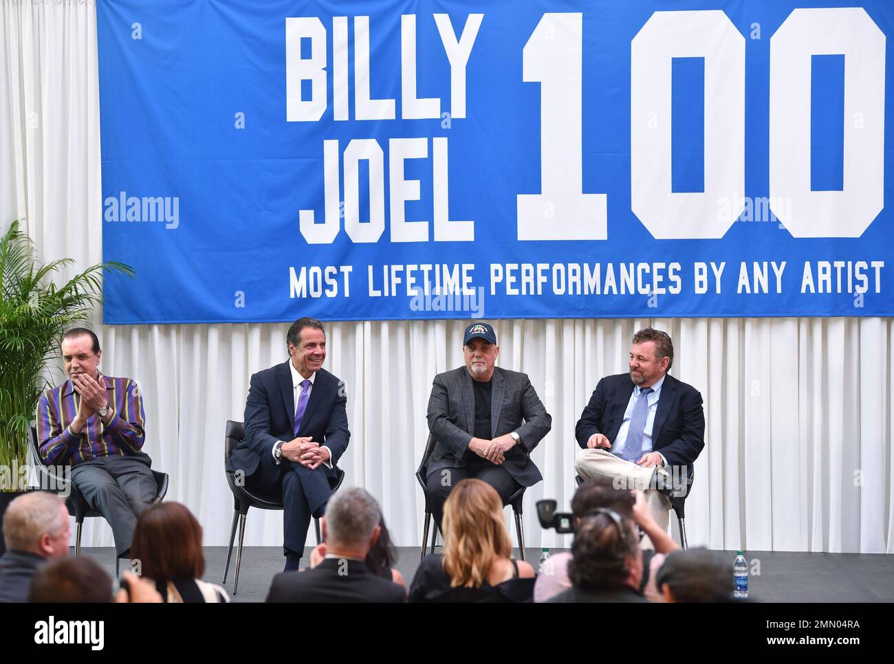 Actor Chazz Palminteri, left, New York Governor Andrew Cuomo, musician ...
