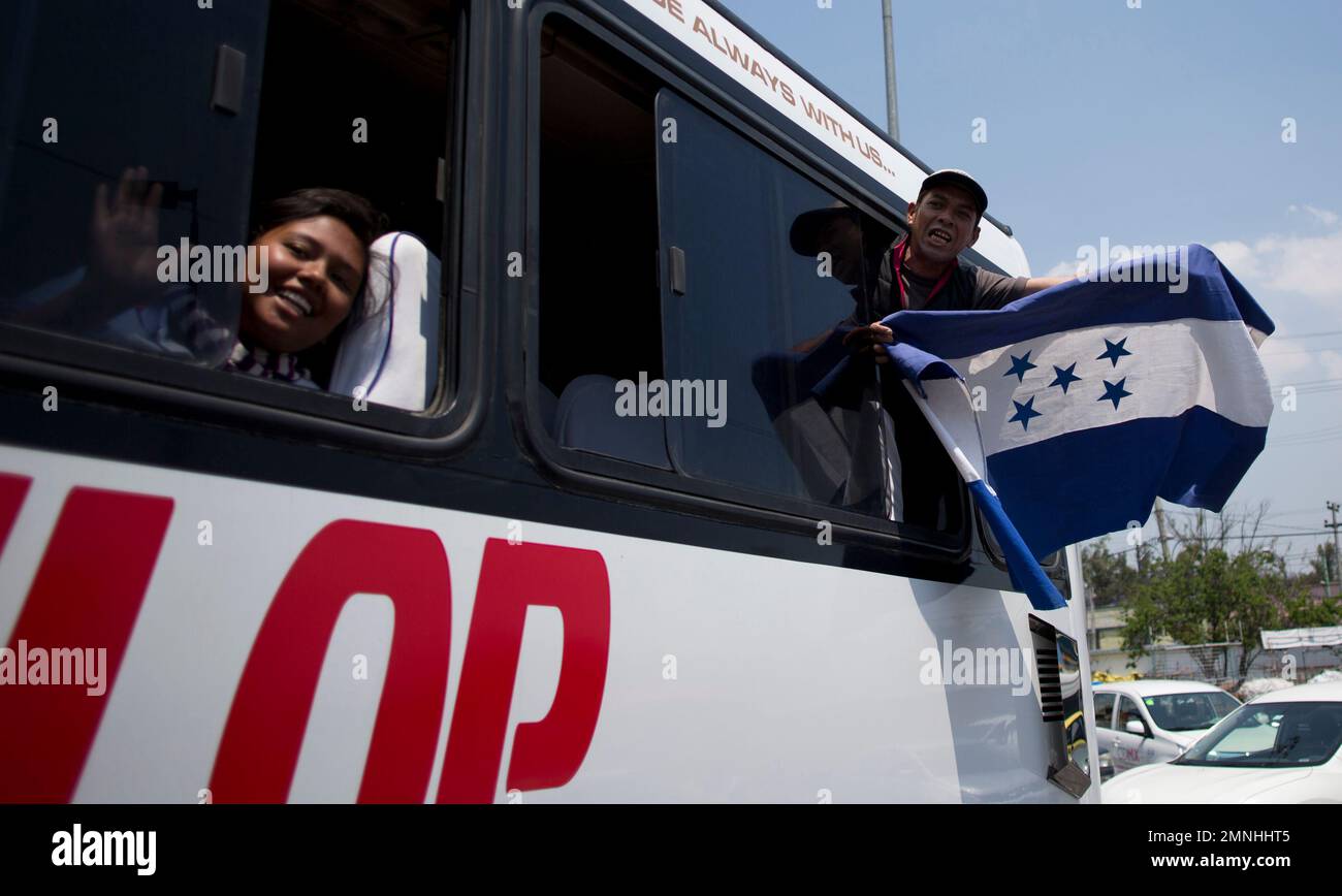 Central American migrants who participated in the annual Migrants ...