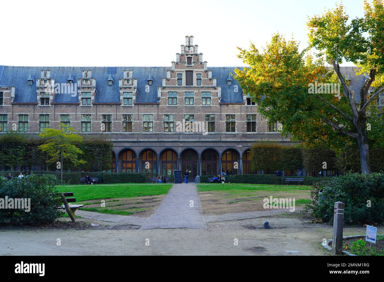 Stadscampus -Fotos und -Bildmaterial in hoher Auflösung – Alamy