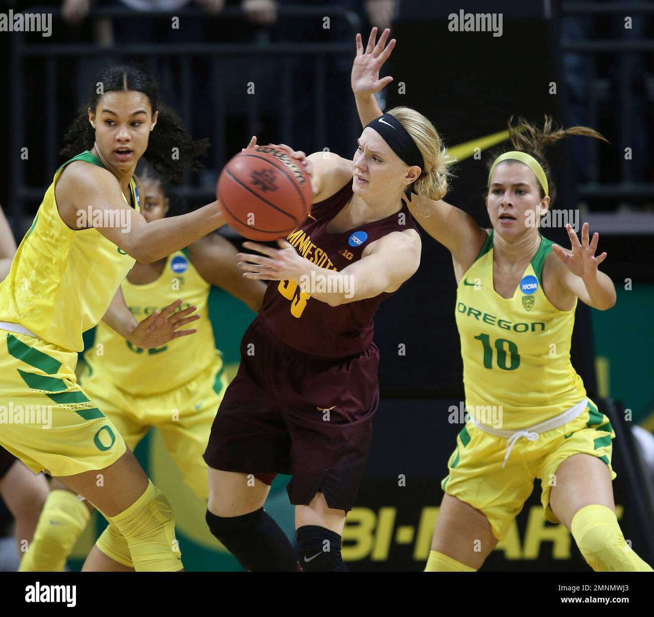 Oregon's Satou Sabally, left, Oti Gildon, center left, and Lexi Bando ...