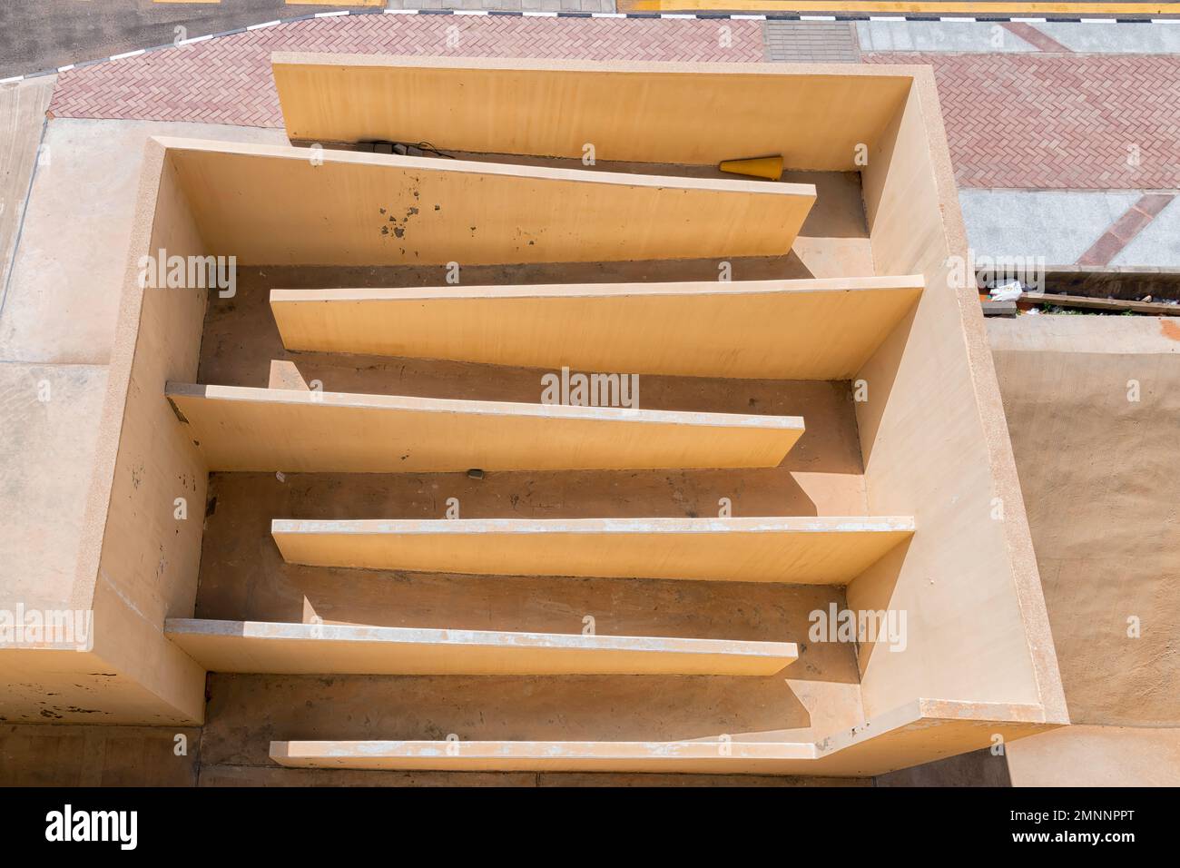 Rampf formen -Fotos und -Bildmaterial in hoher Auflösung – Alamy