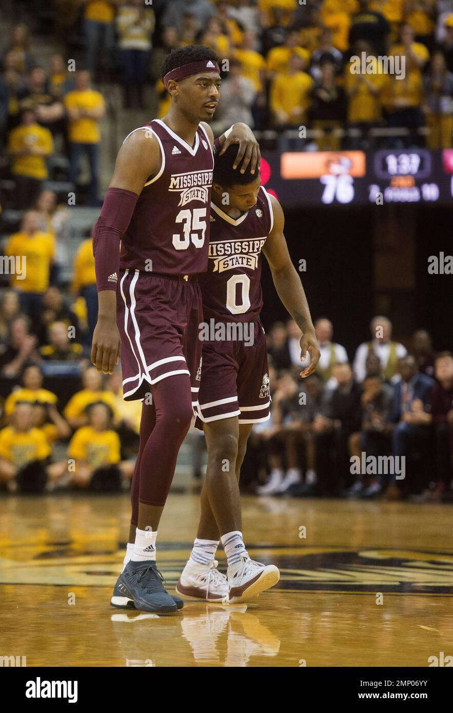 Mississippi State's Aric Holman, left, consoles teammate Nick ...
