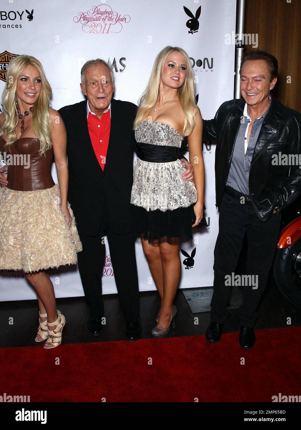 Crystal Harris, Hugh Hefner, Anna Berglund und David Cassidy bei der ...