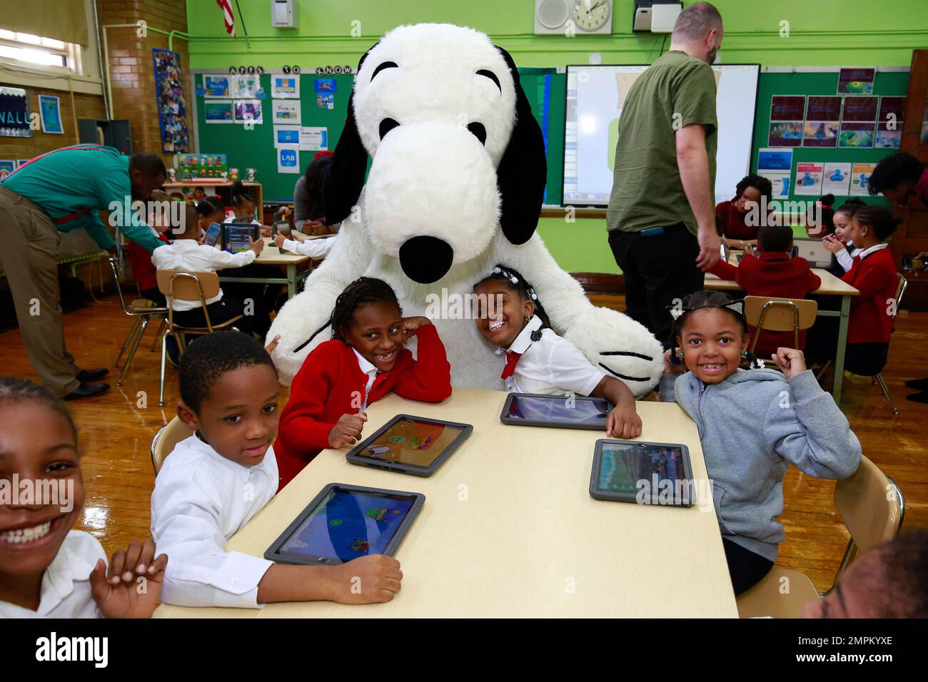 IMAGE DISTRIBUTED FOR CODESPARK ACADEMY - Snoopy teams with codeSpark ...