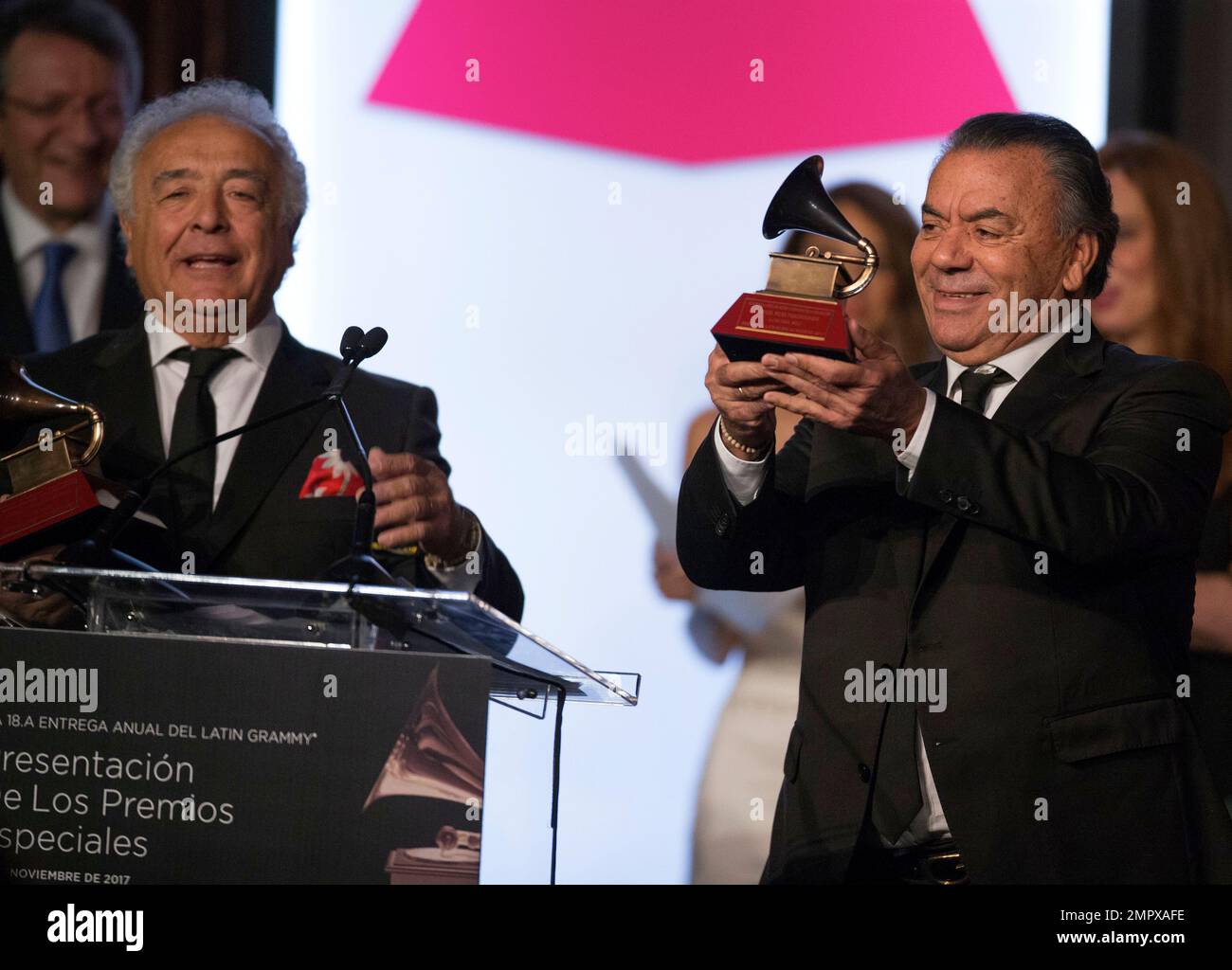 Antonio Romero Monge, left, and Rafael Ruiz Perdigones, of Los Del Rio ...