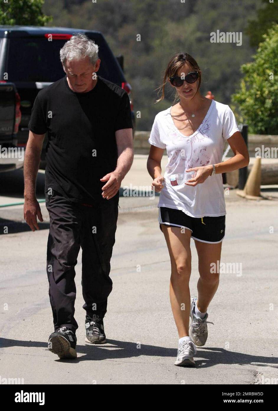 - Schauspielerin Jennifer Garner wurde heute in Los Angeles gesehen ...