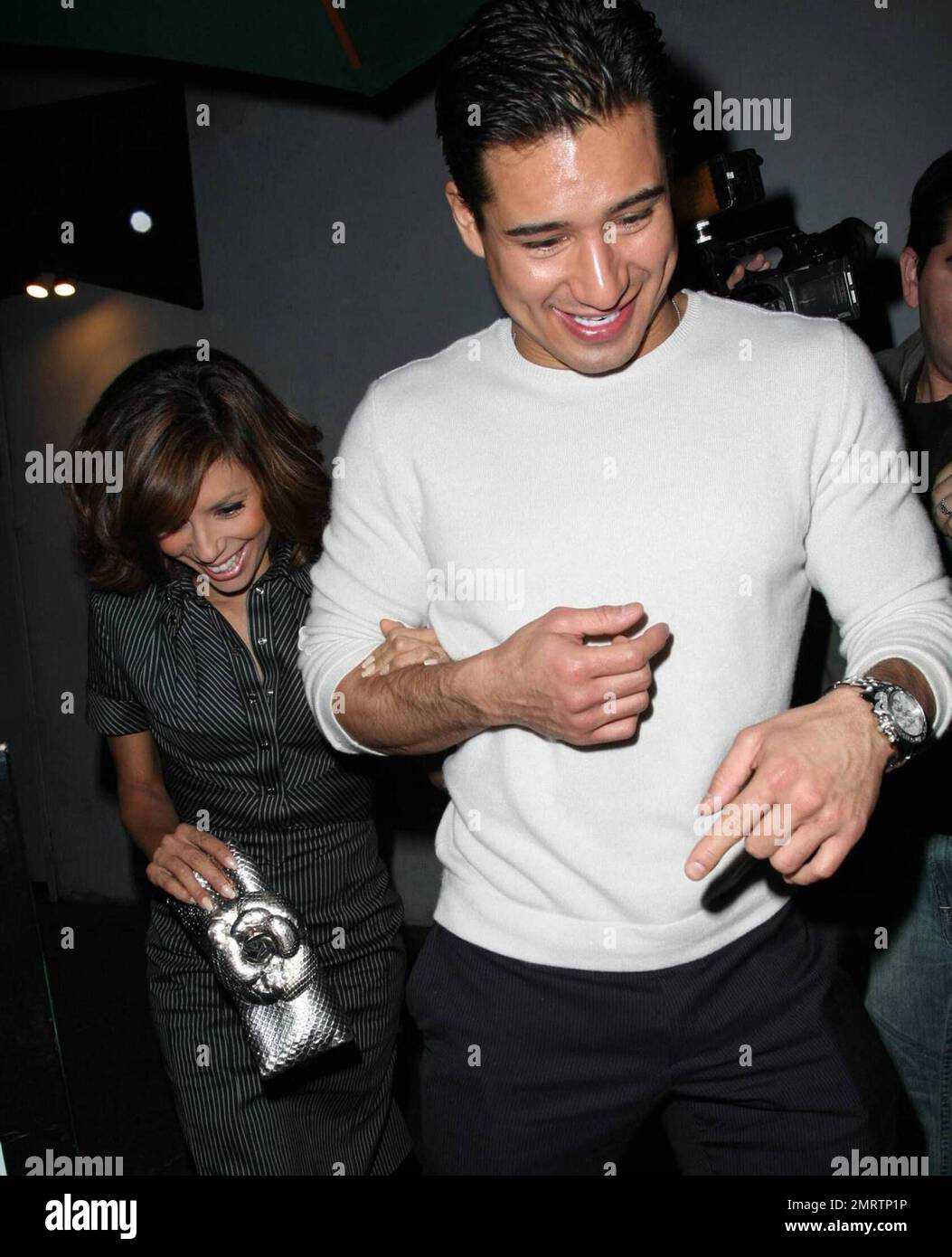 Eva Longoria und Mario Lopez wurden letzte Nacht wieder zusammen in ...