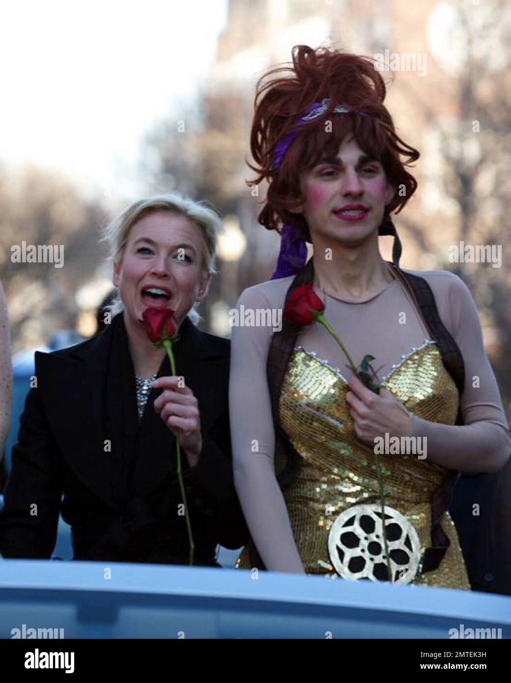 Im Rahmen der hastigen Pudding-Awards-Tradition der Harvard University ...