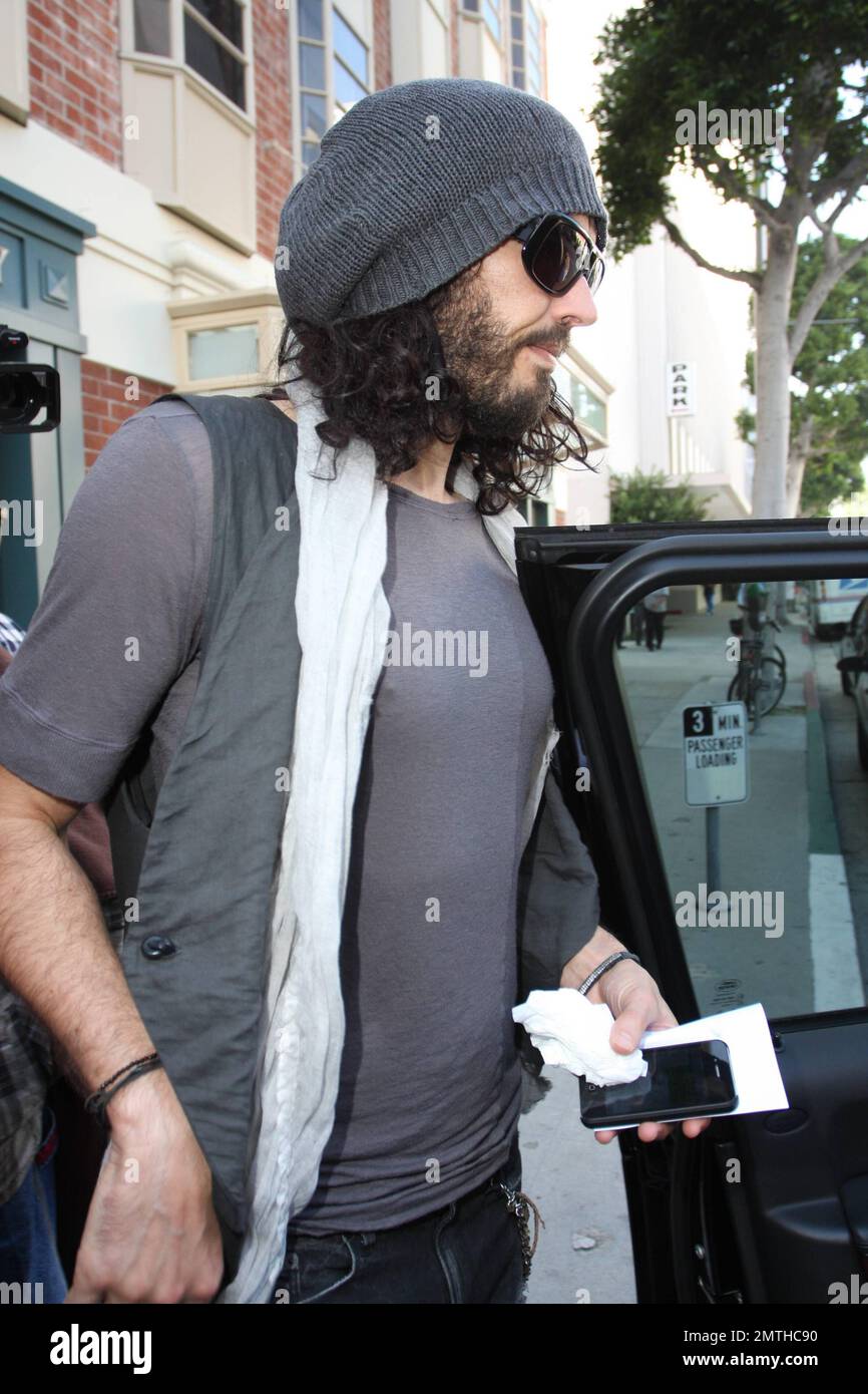 Der britische Schauspieler Russell Brand, der angeblich von seiner entfremdeten Ehefrau Katy ...